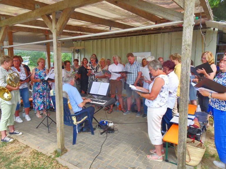 Ein besonderer Auftritt – Tauffest am Reeser Meer – Junger Chor Haldern e.V.
